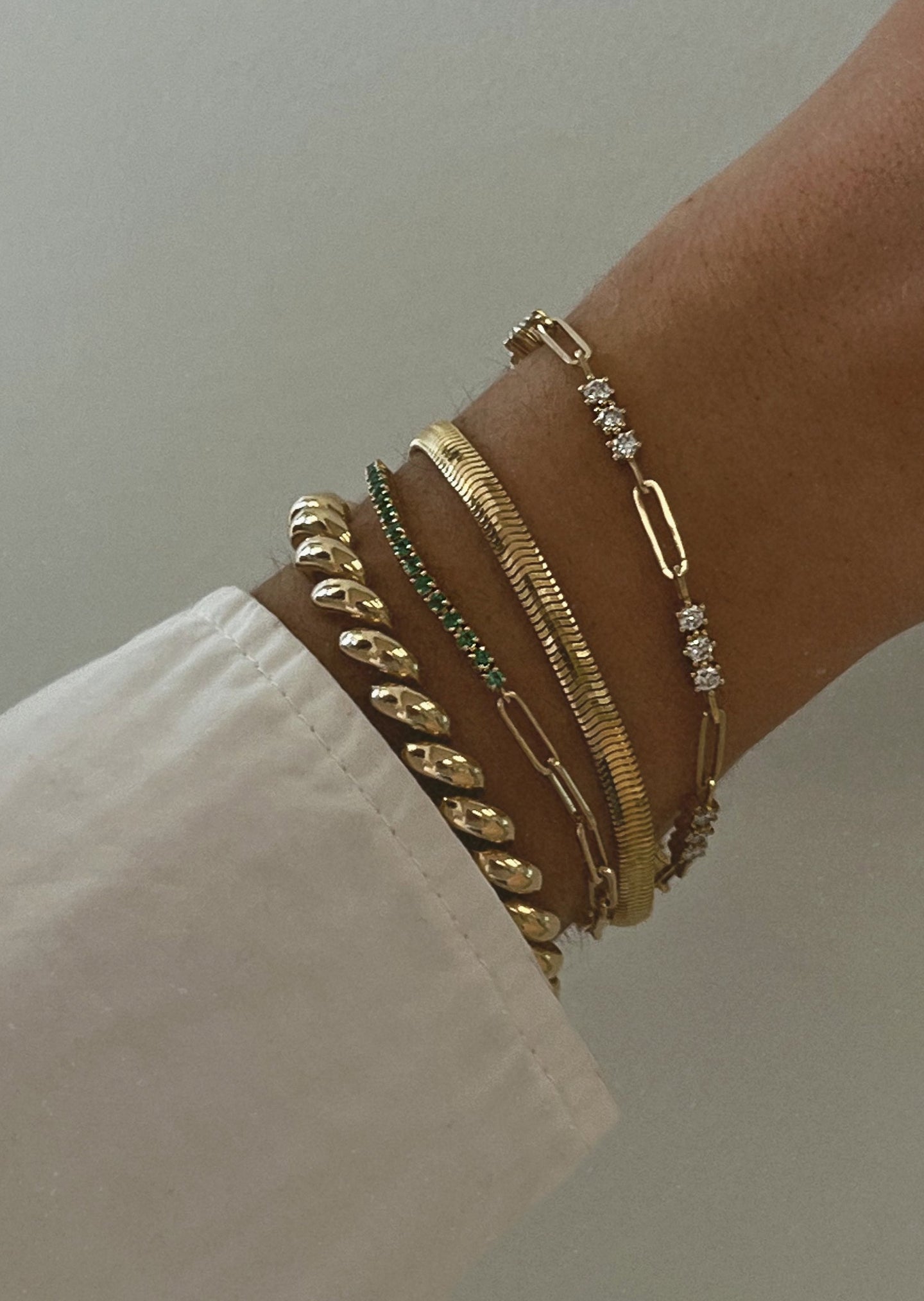 Bracelets — Kinn