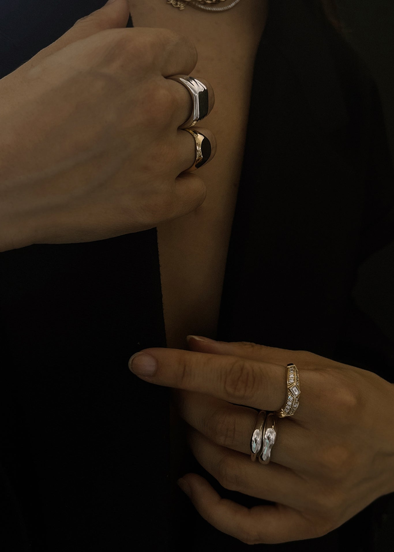 Petite Hera Sculptural Ring Stack Silver - Kinn